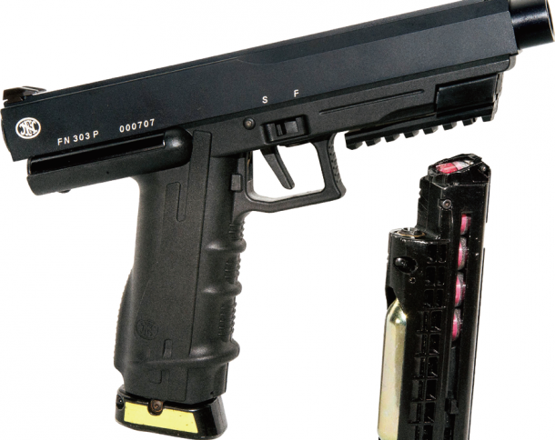 FN Herstal Shooting Party Vol.1 リアルガン製品レビュー 【2016年11月号掲載】 | ニュース | アームズ ...