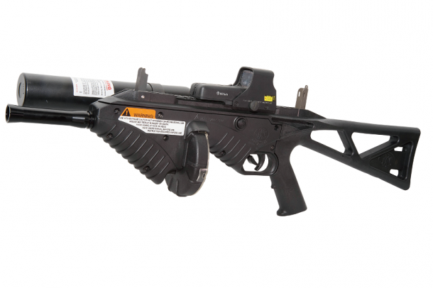 FN Herstal Shooting Party Vol.1 リアルガン製品レビュー 【2016年11月号掲載】 | ニュース | アームズ ...