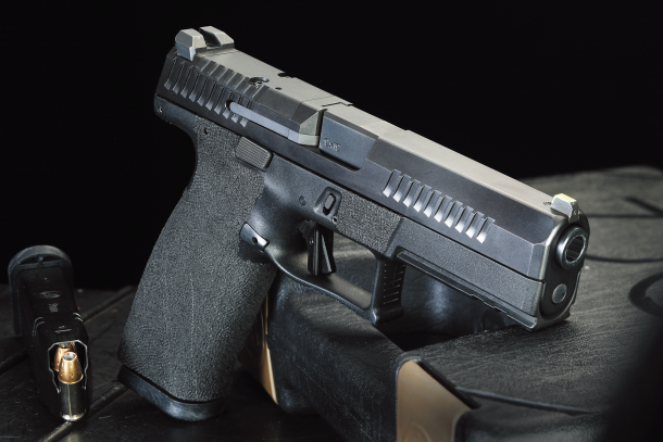 【実銃】グロックキラー「CZ P-10F & P-10C」の性能とは | ニュース | アームズマガジンウェブ