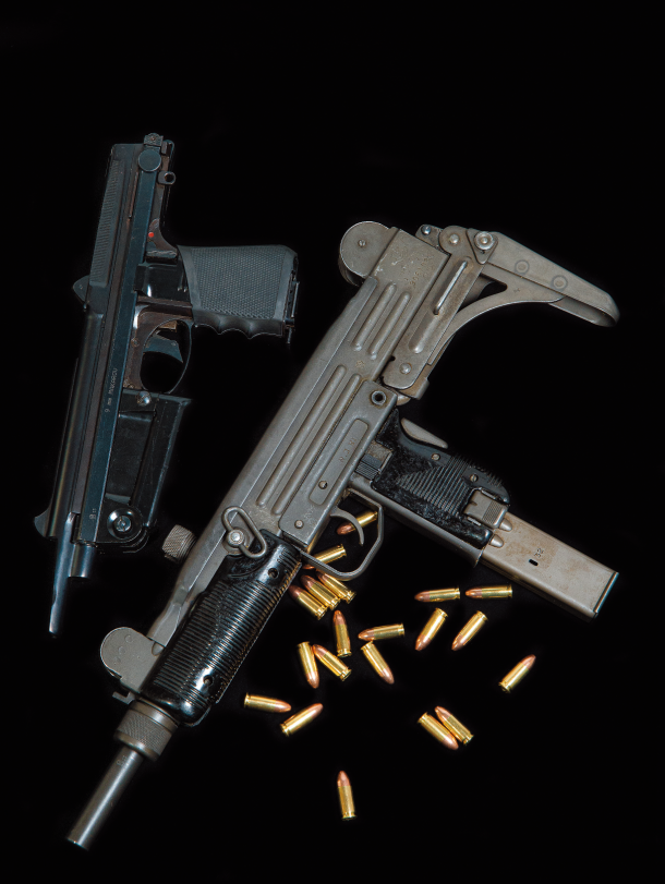 【実銃】オープンボルトSMG「UZI」「PM-63」とは | ニュース | アームズマガジンウェブ