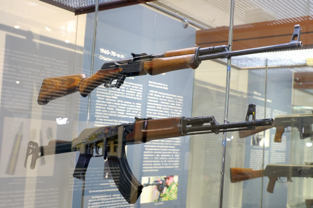 ソ連のアサルトライフル近代化の足跡【カラシニコフ博物館】 | ニュース | アームズマガジンウェブ