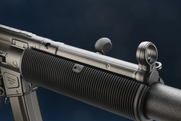 ファン待望のSD6がついに次世代電動ガンで登場！「東京マルイ 次世代電動ガン MP5SD6」 | ニュース | アームズマガジンウェブ