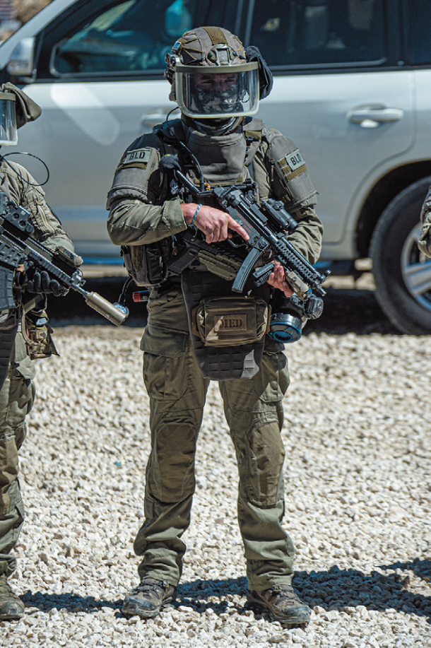 【特殊部隊】ユーロサトリで見たフランス国家憲兵隊治安介入部隊、GIGNの実力 | ニュース | アームズマガジンウェブ 【特殊部隊】ユーロサトリで見たフランス国家憲兵隊治安介入部隊、GIGNの実力 | ニュース | アームズマガジンウェブ