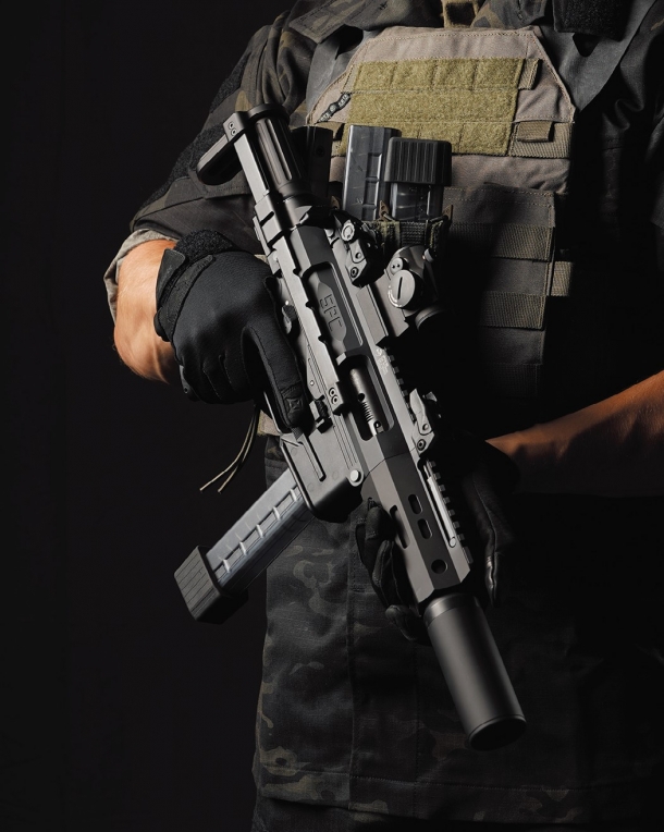 【実銃】B&T新製品を実射できるイベント「B&T Police Day」 | ニュース | アームズマガジンウェブ