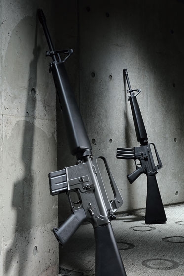 実戦投入後に改良を加えられたM16「CYMA XM16E1（M16VN）＆M16A1 フルメタルETU電動ガン」 | ニュース | アームズ ...
